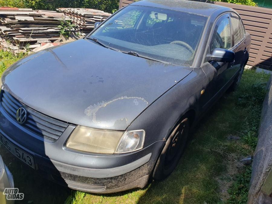 Volkswagen Passat 1999 in Klaipeda, with an engine capacity of 1.90 L and mileage of 353 thousand km for 450 €, photo 1 on AUTOMOTO.COM.LV