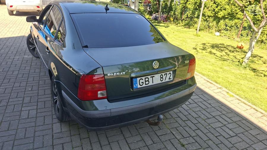 Volkswagen Passat 1999 in Kaisiadorys, with an engine capacity of 1.90 L and mileage of 380 thousand km for 780 €, photo 4 on AUTOMOTO.COM.LV