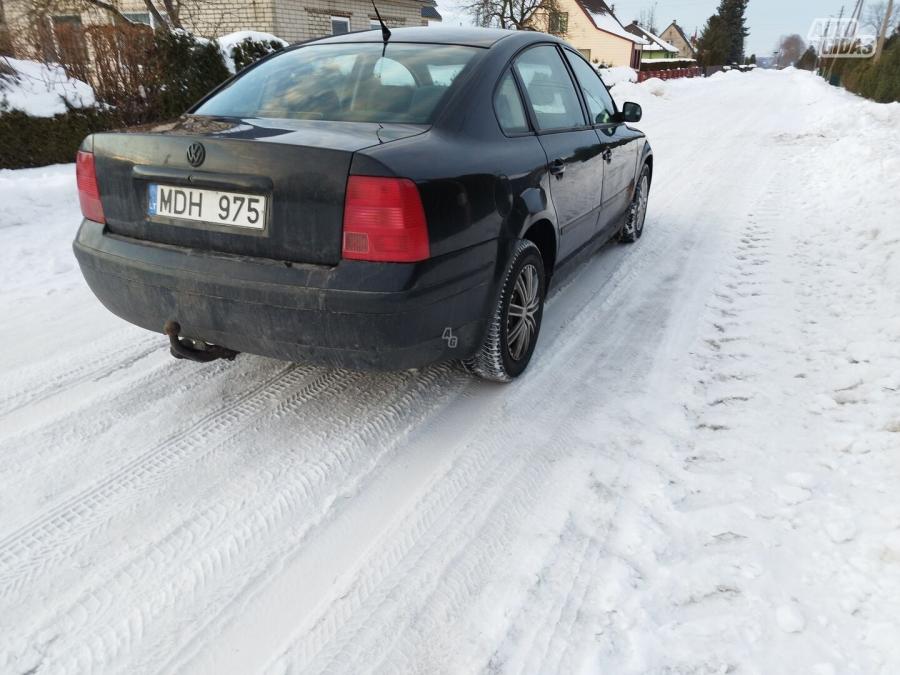Volkswagen Passat 2000 Mažeikiai, ar dzinēja tilpumu 1.90 L un nobraukumu 350 tūkst. km par 350 €, foto 3 vietnē AUTOMOTO.COM.LV