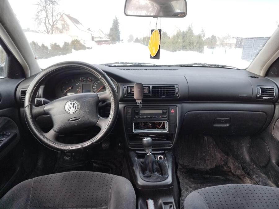 Volkswagen Passat 2000 Mažeikiai, ar dzinēja tilpumu 1.90 L un nobraukumu 350 tūkst. km par 350 €, foto 5 vietnē AUTOMOTO.COM.LV