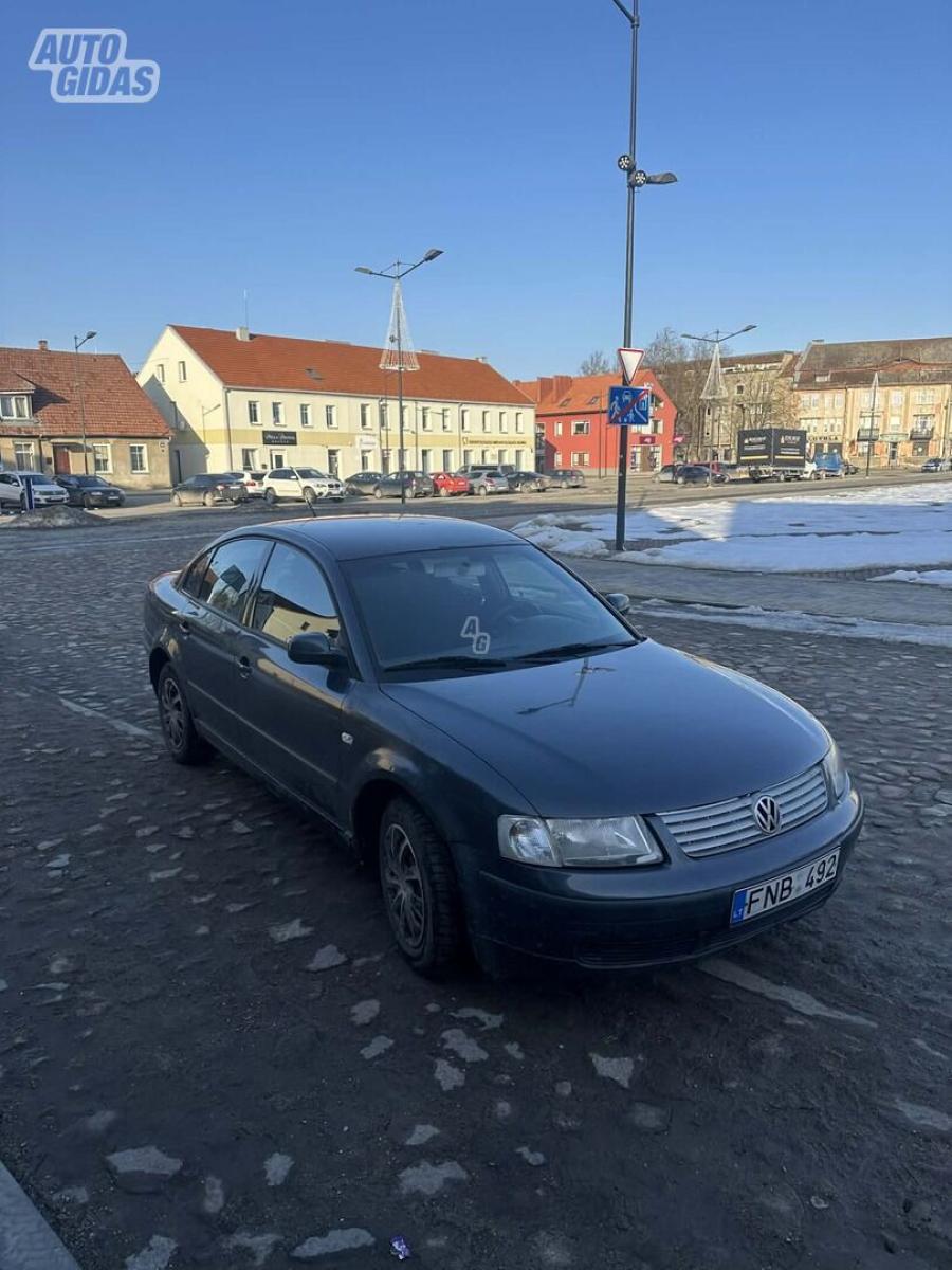 Volkswagen Passat 2000 Šilutė, ar dzinēja tilpumu 1.90 L un nobraukumu 300 tūkst. km par 550 €, foto 4 vietnē AUTOMOTO.COM.LV