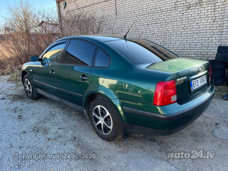 Volkswagen Passat 2000 in Narva, with an engine capacity of 1.60 L and mileage of 198 thousand km for 499 €, photo 9 on AUTOMOTO.COM.LV