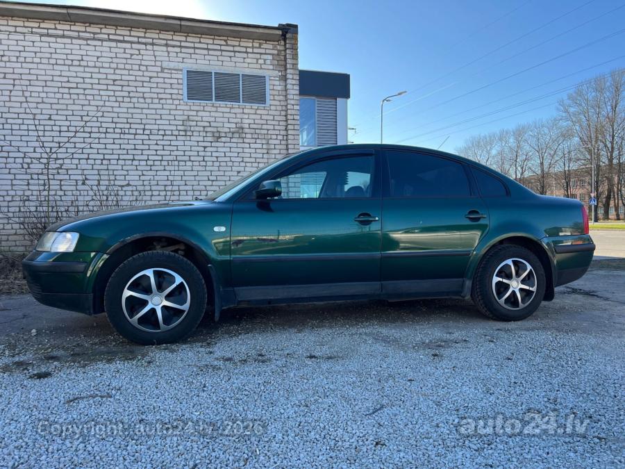 Volkswagen Passat 2000 in Narva, with an engine capacity of 1.60 L and mileage of 198 thousand km for 499 €, photo 10 on AUTOMOTO.COM.LV