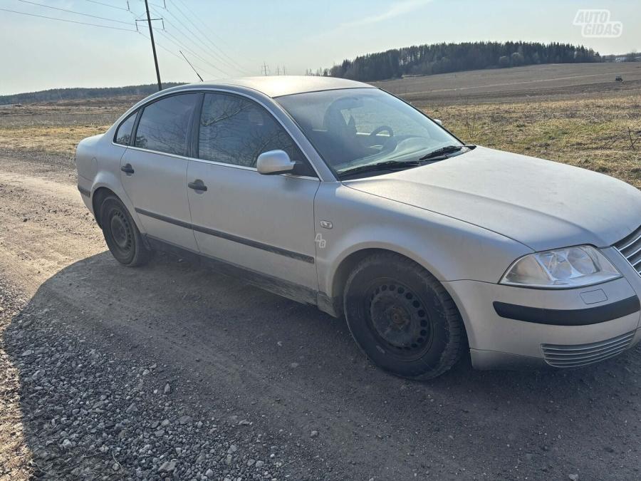 Volkswagen Passat 2000 Viļņa, ar dzinēja tilpumu 1.80 L un nobraukumu 300 tūkst. km par 1500 €, foto 4 vietnē AUTOMOTO.COM.LV