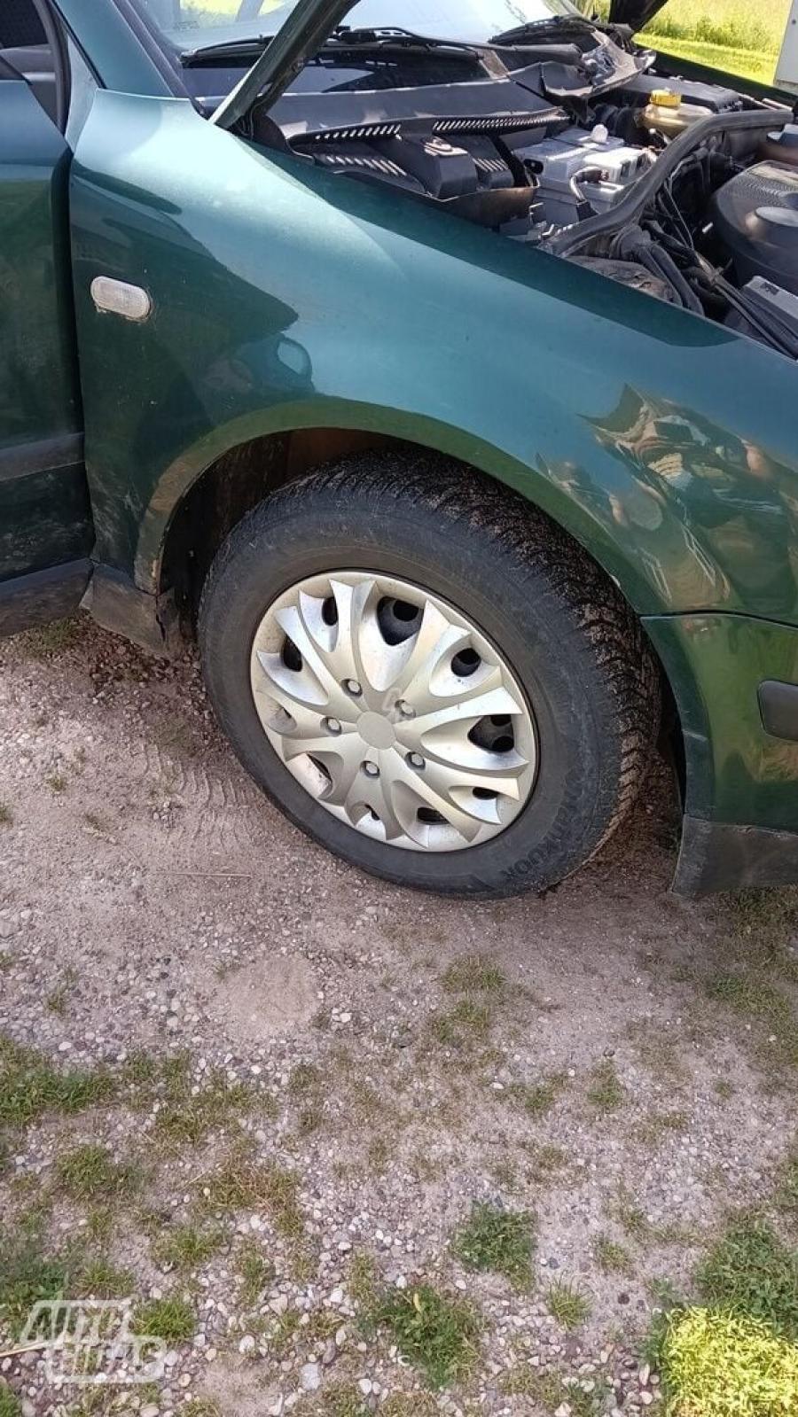 Volkswagen Passat 2000 Molėtai, ar dzinēja tilpumu 1.90 L un nobraukumu 348 tūkst. km par 950 €, foto 4 vietnē AUTOMOTO.COM.LV