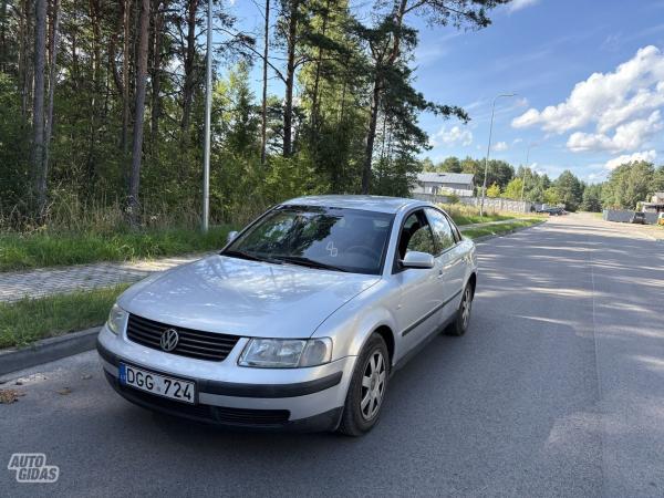 Volkswagen Passat 2000 Varėna, ar dzinēja tilpumu 1.90 L un nobraukumu 378 tūkst. km par 950 €, foto 4 vietnē AUTOMOTO.COM.LV