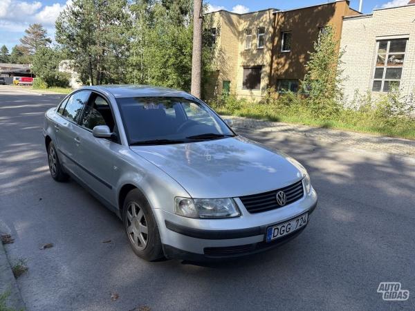 Volkswagen Passat 2000 Varėna, ar dzinēja tilpumu 1.90 L un nobraukumu 378 tūkst. km par 950 €, foto 6 vietnē AUTOMOTO.COM.LV
