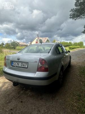 Volkswagen Passat 2000 in Vilnius, with an engine capacity of 1.90 L and mileage of 323 thousand km for 999 €, photo 6 on AUTOMOTO.COM.LV