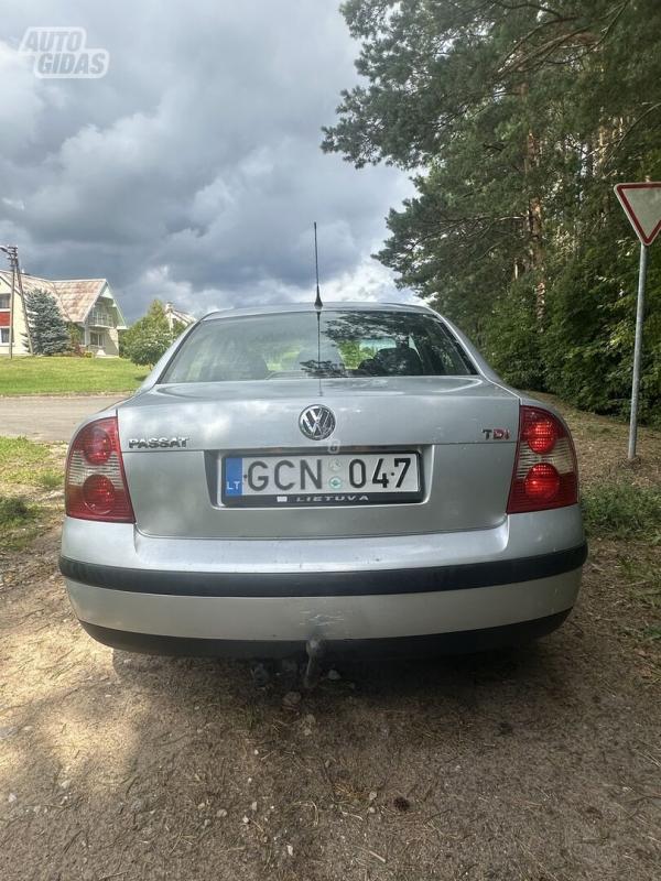 Volkswagen Passat 2000 in Vilnius, with an engine capacity of 1.90 L and mileage of 323 thousand km for 999 €, photo 6 on AUTOMOTO.COM.LV