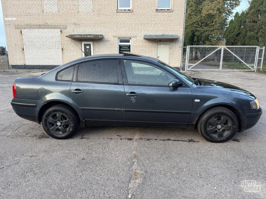 Volkswagen Passat 2000 Vilkaviškis, ar dzinēja tilpumu 1.90 L un nobraukumu 340 tūkst. km par 550 €, foto 4 vietnē AUTOMOTO.COM.LV