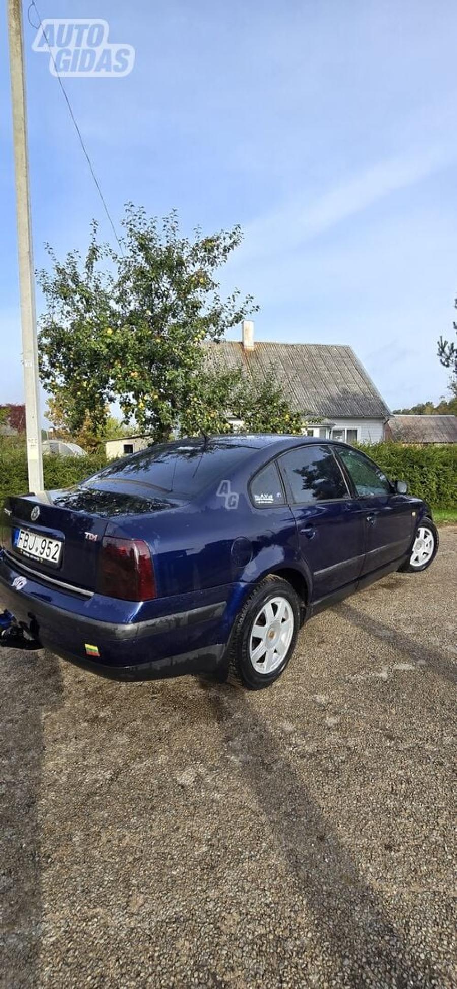 Volkswagen Passat 2000 Viļņa, ar dzinēja tilpumu 1.90 L un nobraukumu 321 tūkst. km par 900 €, foto 5 vietnē AUTOMOTO.COM.LV