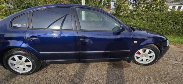 Volkswagen Passat 2000 in Vilnius, with an engine capacity of 1.90 L and mileage of 321 thousand km for 900 €, photo 9 on AUTOMOTO.COM.LV