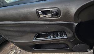 Volkswagen Passat 2000 Viļņa, ar dzinēja tilpumu 1.90 L un nobraukumu 321 tūkst. km par 900 €, foto 18 vietnē AUTOMOTO.COM.LV
