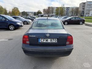 Volkswagen Passat 2000 Ukmergė, ar dzinēja tilpumu 1.80 L un nobraukumu 300 tūkst. km par 400 €, foto 5 vietnē AUTOMOTO.COM.LV