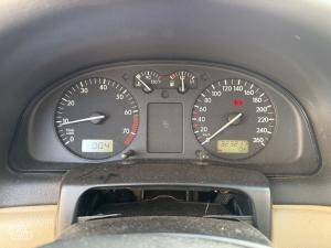 Volkswagen Passat 2000 Ukmergė, ar dzinēja tilpumu 1.80 L un nobraukumu 300 tūkst. km par 400 €, foto 10 vietnē AUTOMOTO.COM.LV