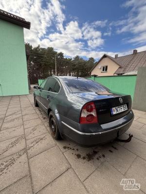 Volkswagen Passat 2001 Klaipėda, ar dzinēja tilpumu 2.80 L un nobraukumu 374 tūkst. km par 1750 €, foto 3 vietnē AUTOMOTO.COM.LV