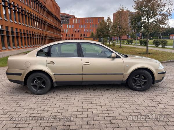 Volkswagen Passat 2001 in Tartu, with an engine capacity of 2.00 L and mileage of 248 thousand km for 1800 €, photo 3 on AUTOMOTO.COM.LV