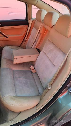 Volkswagen Passat 2001 in Tartu, with an engine capacity of 1.90 L and mileage of 202 thousand km for 4999 €, photo 5 on AUTOMOTO.COM.LV