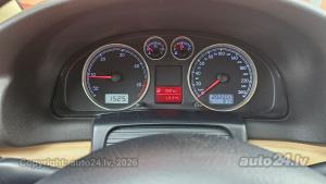 Volkswagen Passat 2001 in Tartu, with an engine capacity of 1.90 L and mileage of 202 thousand km for 4999 €, photo 6 on AUTOMOTO.COM.LV