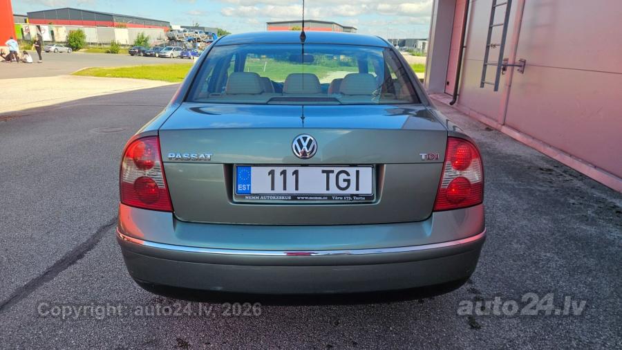 Volkswagen Passat 2001 in Tartu, with an engine capacity of 1.90 L and mileage of 202 thousand km for 4999 €, photo 8 on AUTOMOTO.COM.LV