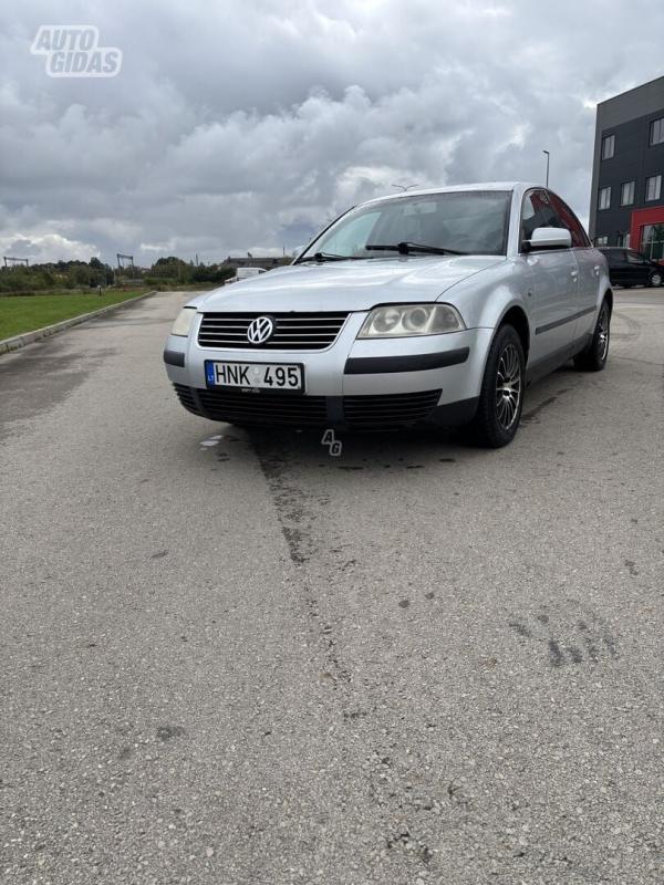 Volkswagen Passat 2001 in Telschi, with an engine capacity of 1.90 L and mileage of 413 thousand km for 1250 €, photo 5 on AUTOMOTO.COM.LV