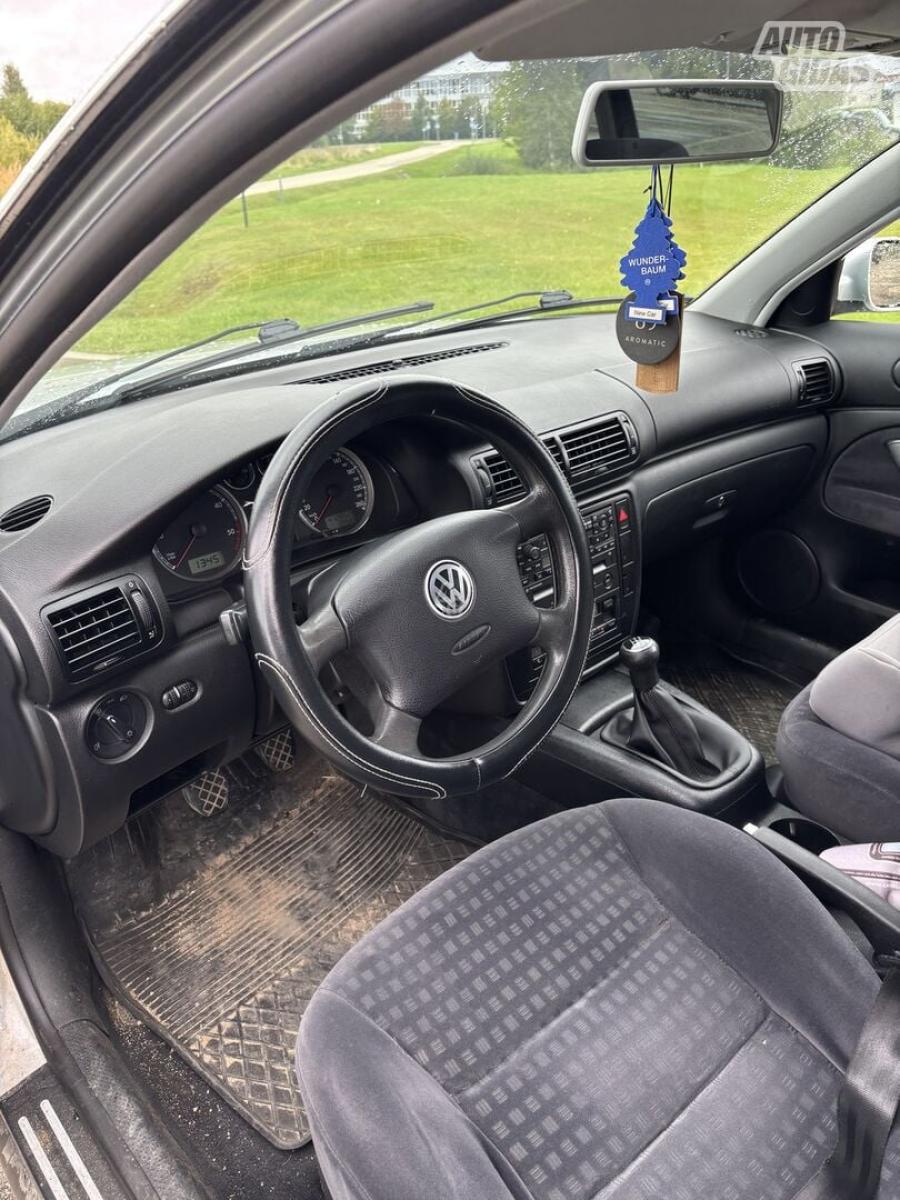 Volkswagen Passat 2001 in Telschi, with an engine capacity of 1.90 L and mileage of 413 thousand km for 1250 €, photo 6 on AUTOMOTO.COM.LV
