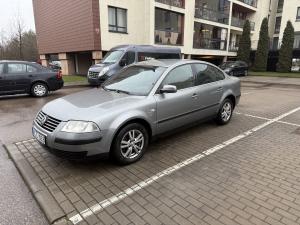 Volkswagen Passat 2002 in Vilnius, with an engine capacity of 2.00 L and mileage of 290 thousand km for 550 €, photo  on AUTOMOTO.COM.LV