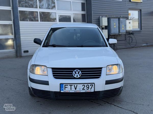 Volkswagen Passat 2002 in Utena, with an engine capacity of 1.90 L and mileage of 474 thousand km for 1100 €, photo 2 on AUTOMOTO.COM.LV