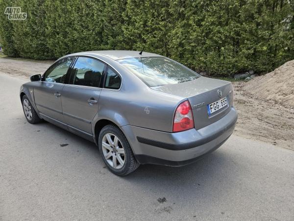 Volkswagen Passat 2002 Prienai, ar dzinēja tilpumu 1.90 L un nobraukumu 312 tūkst. km par 1250 €, foto 4 vietnē AUTOMOTO.COM.LV