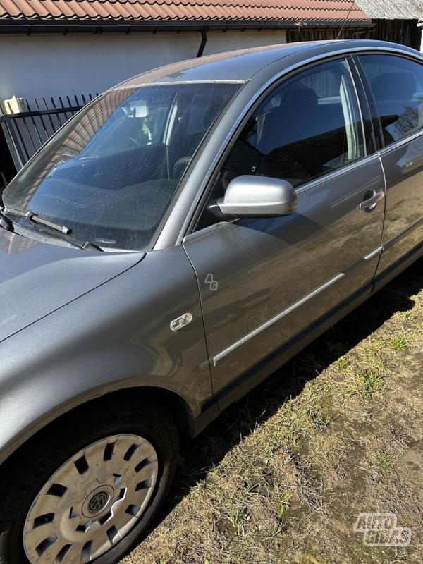 Volkswagen Passat 2002 in Jonava, with an engine capacity of 1.90 L and mileage of 380 thousand km for 1500 €, photo 2 on AUTOMOTO.COM.LV