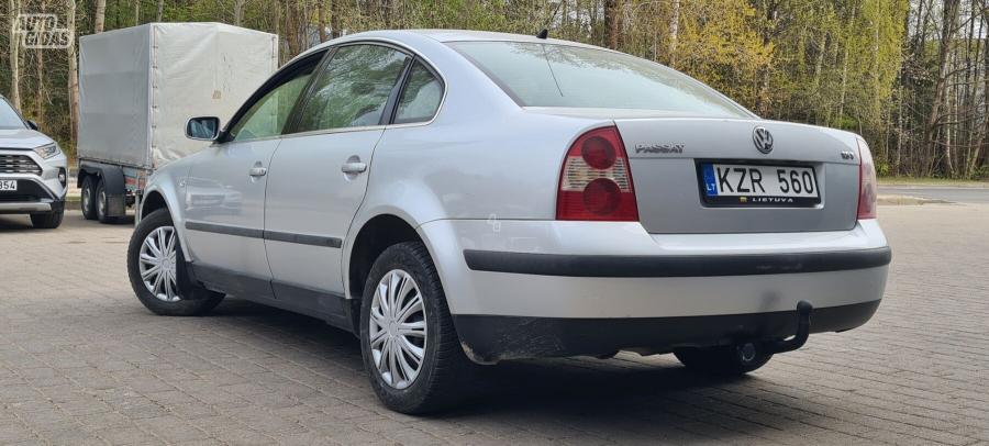 Volkswagen Passat 2002 in Vilnius, with an engine capacity of 1.80 L and mileage of 212 thousand km for 1000 €, photo 11 on AUTOMOTO.COM.LV