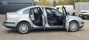 Volkswagen Passat 2002 in Vilnius, with an engine capacity of 1.80 L and mileage of 212 thousand km for 1000 €, photo 17 on AUTOMOTO.COM.LV