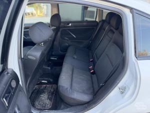 Volkswagen Passat 2002 Utena, ar dzinēja tilpumu 1.90 L un nobraukumu 474 tūkst. km par 1350 €, foto 12 vietnē AUTOMOTO.COM.LV