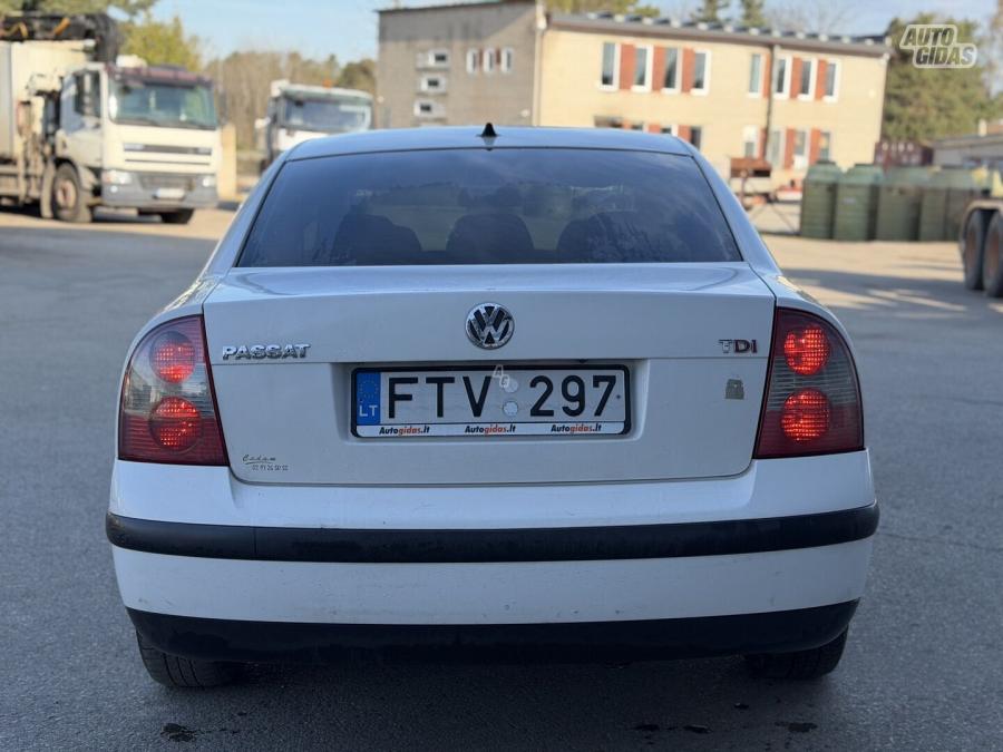 Volkswagen Passat 2002 Utena, ar dzinēja tilpumu 1.90 L un nobraukumu 474 tūkst. km par 1350 €, foto 8 vietnē AUTOMOTO.COM.LV