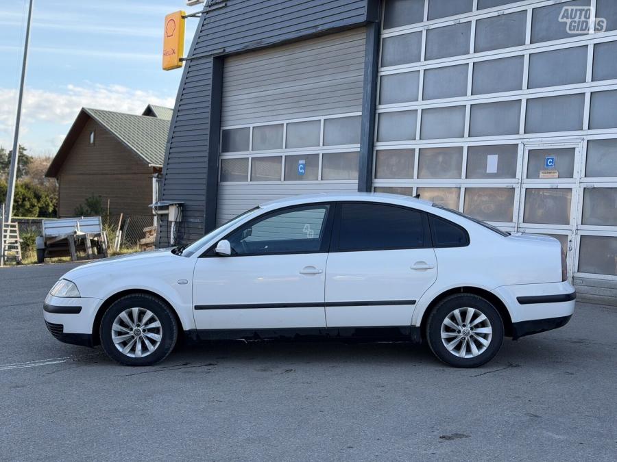 Volkswagen Passat 2002 Utena, ar dzinēja tilpumu 1.90 L un nobraukumu 474 tūkst. km par 1350 €, foto 10 vietnē AUTOMOTO.COM.LV