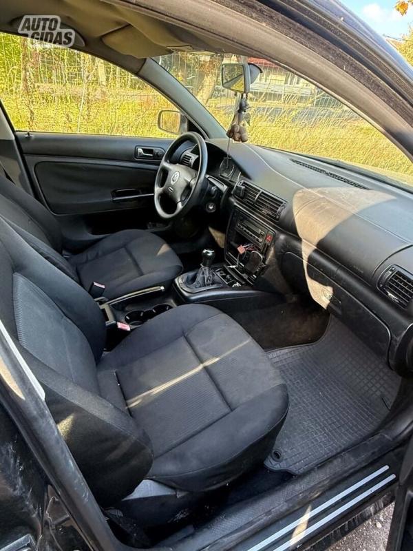 Volkswagen Passat 2002 Šilutė vietnē Volkswagen Passat 2002 Šilutė, ar dzinēja tilpumu 1.90 L un nobraukumu 280 tūkst. km par 490 €, foto 6 vietnē AUTOMOTO.COM.LV