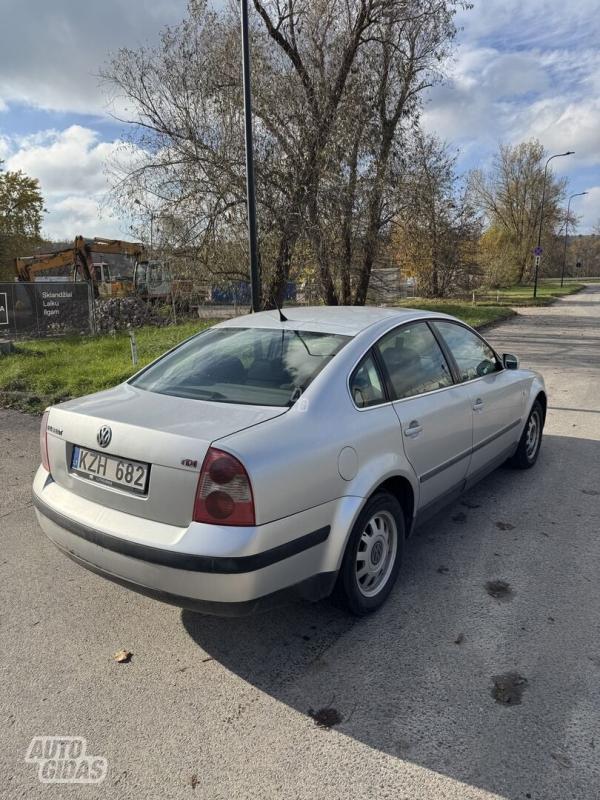 Volkswagen Passat 2002 in Vilnius, with an engine capacity of 1.90 L and mileage of 340 thousand km for 650 €, photo 5 on AUTOMOTO.COM.LV