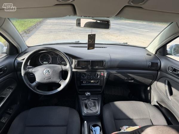 Volkswagen Passat 2002 in Vilnius, with an engine capacity of 1.90 L and mileage of 340 thousand km for 650 €, photo 7 on AUTOMOTO.COM.LV
