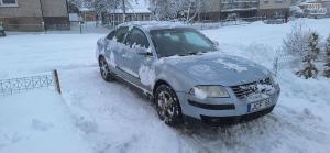 Volkswagen Passat 2003 Telšiai, ar dzinēja tilpumu 1.90 L un nobraukumu 384 tūkst. km par 1300 €, foto  vietnē AUTOMOTO.COM.LV