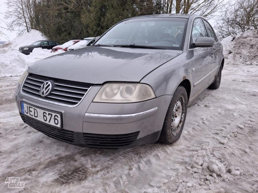 Volkswagen Passat 2003 in Joniskis, with an engine capacity of 1.90 L and mileage of 330 thousand km for 480 €, photo 1 on AUTOMOTO.COM.LV