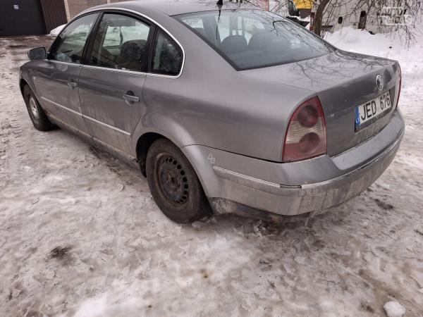 Volkswagen Passat 2003 Joniškis, ar dzinēja tilpumu 1.90 L un nobraukumu 330 tūkst. km par 480 €, foto 6 vietnē AUTOMOTO.COM.LV