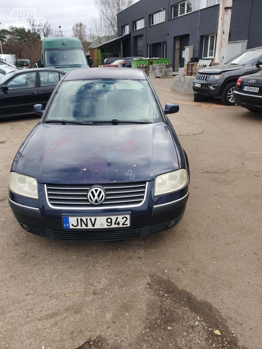 Volkswagen Passat 2003 in Vilnius, with an engine capacity of 1.90 L and mileage of 321 thousand km for 750 €, photo 5 on AUTOMOTO.COM.LV