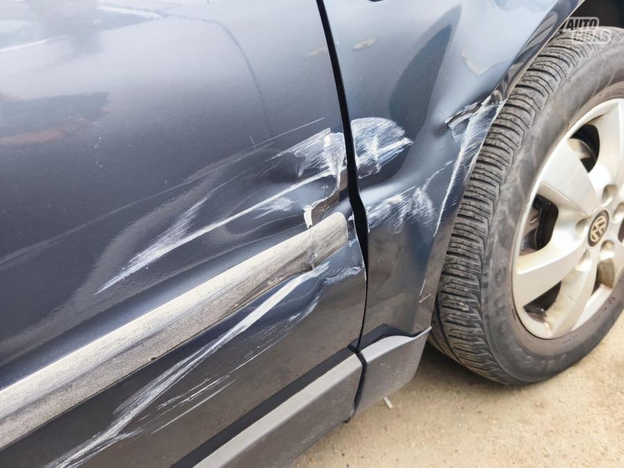 Volkswagen Passat 2003 Kauņa, ar dzinēja tilpumu 1.90 L un nobraukumu 255 tūkst. km par 500 €, foto 10 vietnē AUTOMOTO.COM.LV