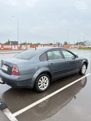 Volkswagen Passat 2003 Kauņa, ar dzinēja tilpumu 1.90 L un nobraukumu 300 tūkst. km par 750 €, foto 4 vietnē AUTOMOTO.COM.LV