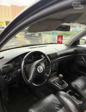 Volkswagen Passat 2003 Kauņa, ar dzinēja tilpumu 1.90 L un nobraukumu 300 tūkst. km par 750 €, foto 6 vietnē AUTOMOTO.COM.LV
