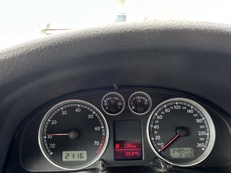 Volkswagen Passat 2003 Varėna, ar dzinēja tilpumu 1.60 L un nobraukumu 349 tūkst. km par 1400 €, foto 13 vietnē AUTOMOTO.COM.LV