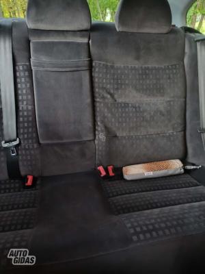 Volkswagen Passat 2003 Kauņa, ar dzinēja tilpumu 1.90 L un nobraukumu 250 tūkst. km par 1500 €, foto 6 vietnē AUTOMOTO.COM.LV