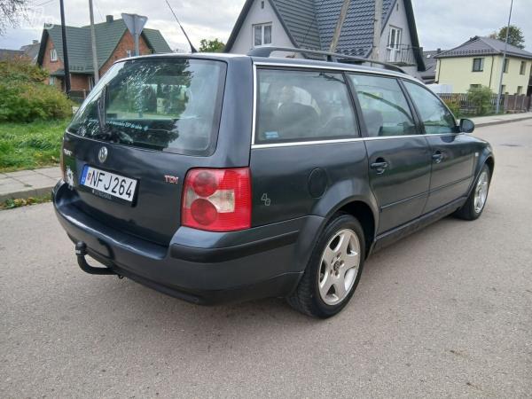 Volkswagen Passat 2003 in Alytus, with an engine capacity of 1.90 L and mileage of 500 thousand km for 1150 €, photo 5 on AUTOMOTO.COM.LV