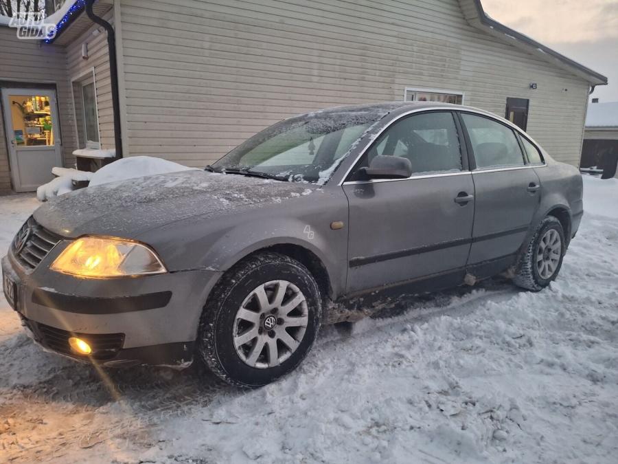 Volkswagen Passat 2004 Kauņa, ar dzinēja tilpumu 1.90 L un nobraukumu 35 tūkst. km par 650 €, foto 5 vietnē AUTOMOTO.COM.LV