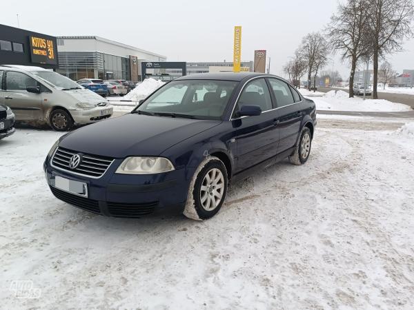 Volkswagen Passat 2004 in Siauliai, with an engine capacity of 1.90 L and mileage of 320 thousand km for 1700 €, photo 1 on AUTOMOTO.COM.LV